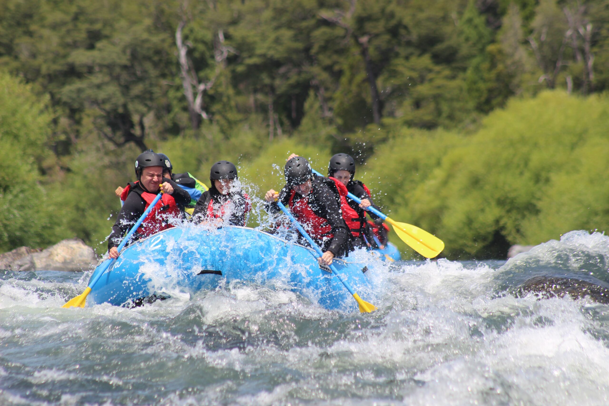 Rafting Trancura Bajo, Pucón - Rafting Clase 3 - Guia Turismo Chile